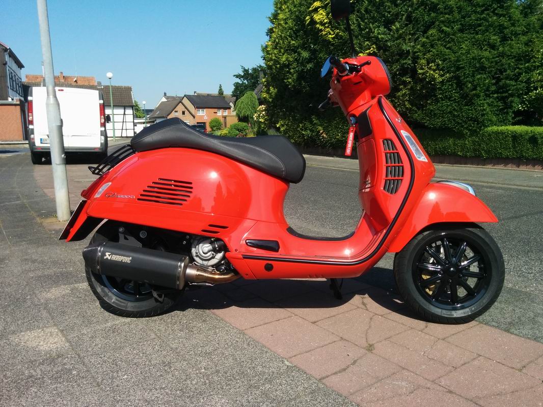 Modern Vespa : Show us your Red vespa , LOVE your RED Vespa here!